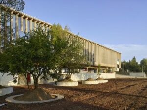 » Edificio CMPC Los Ángeles