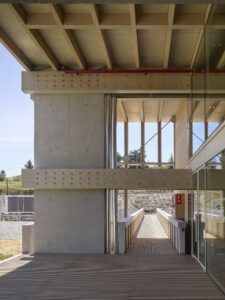 » Edificio CMPC Los Ángeles