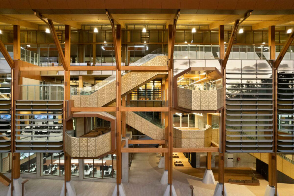 Conectando con el país: el edificio Boola Katitjin en Australia ...