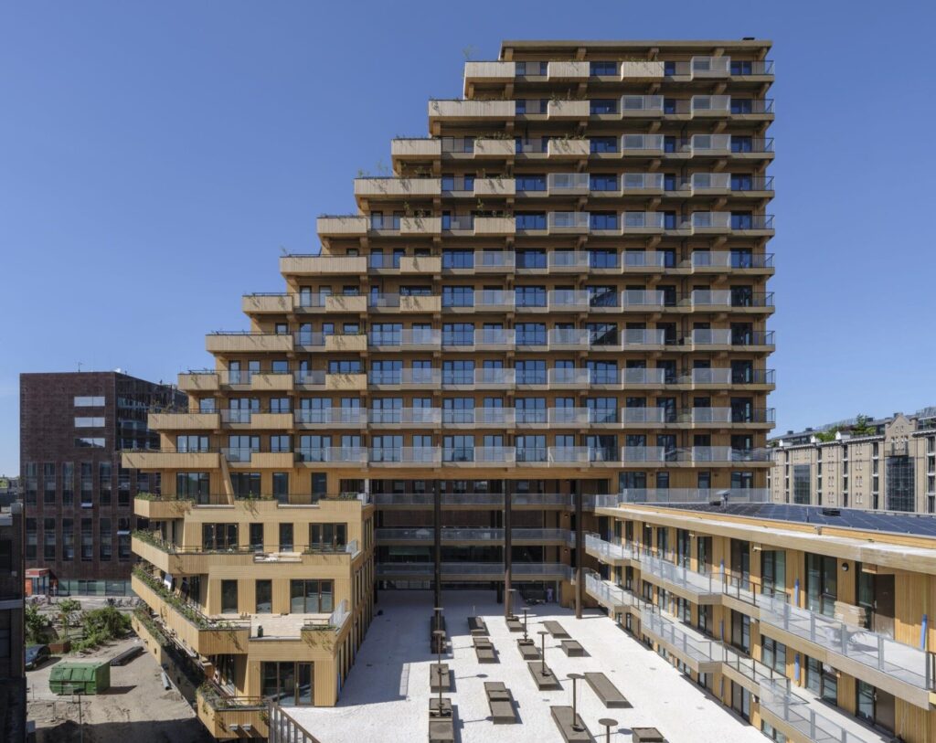 SAWA, el edificio de madera que redefine la arquitectura sostenible en ...